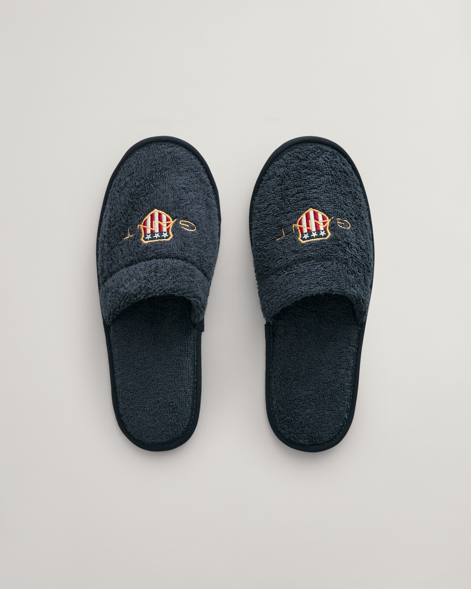 Archive Shield Terry Cloth Slipper - GANT